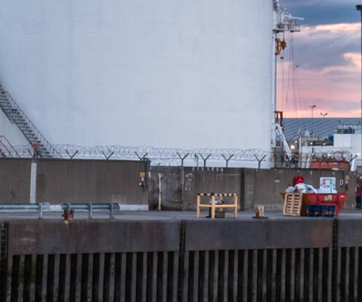 Our Bulk Liquid Storage Services | UM Terminals